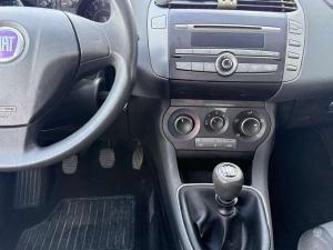 White Fiat Bravo 2008 in Vilnius, with an engine capacity of 1.37 L and mileage of 225 thousand km for 950 €, photo 18 on AUTOMOTO.COM.LV
