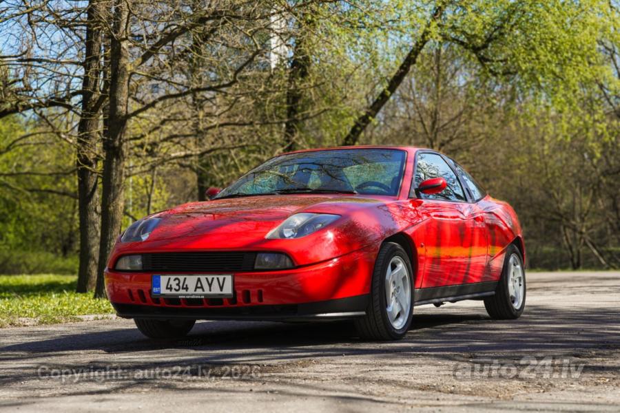 Sarkans Fiat Coupe 1995 Tallina, ar dzinēja tilpumu 2.00 L un nobraukumu 196 tūkst. km par 5500 €, foto 1 vietnē AUTOMOTO.COM.LV