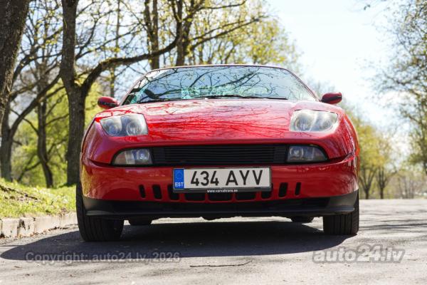 Sarkans Fiat Coupe 1995 Tallina, ar dzinēja tilpumu 2.00 L un nobraukumu 196 tūkst. km par 5500 €, foto 8 vietnē AUTOMOTO.COM.LV