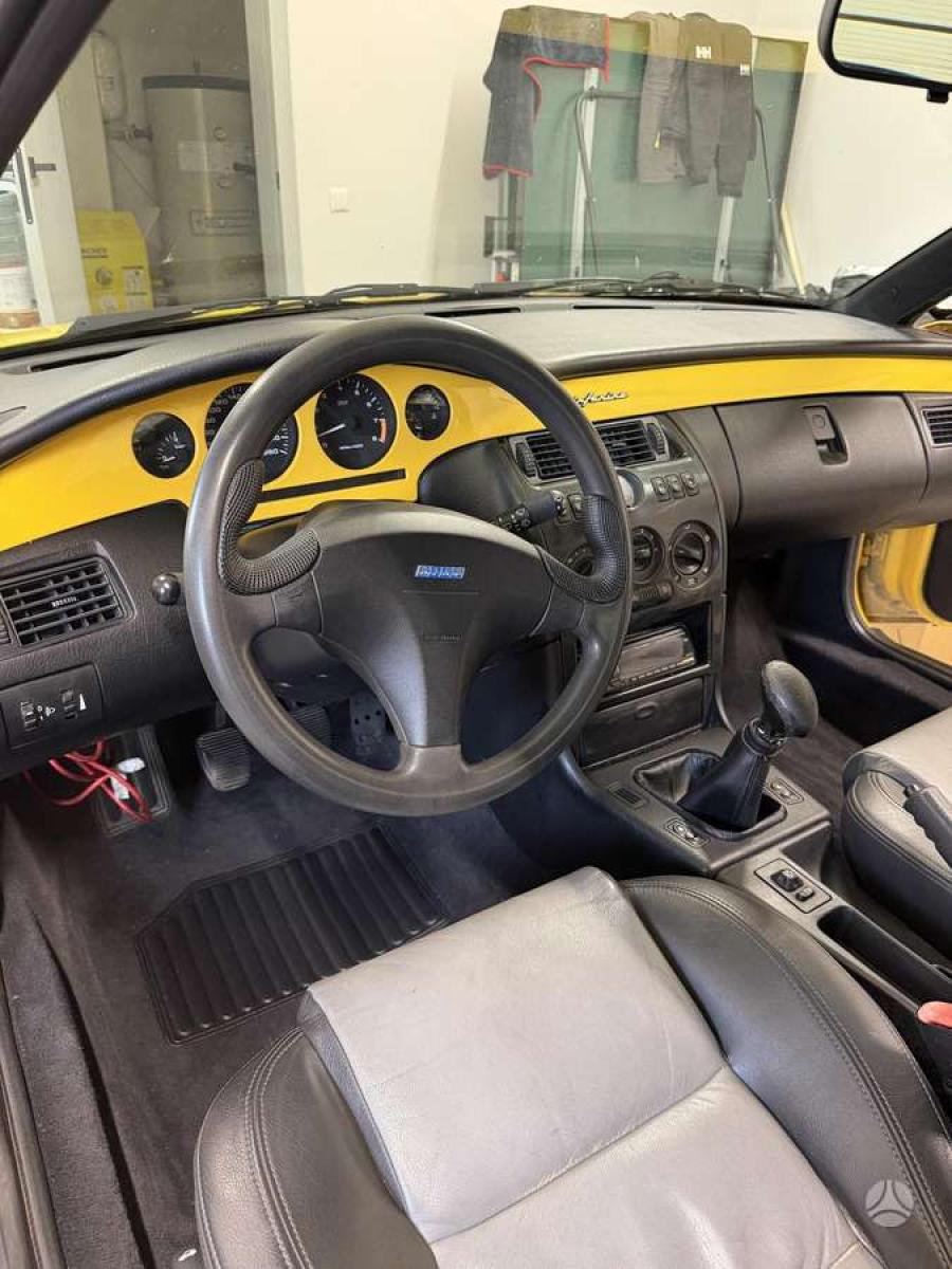 Dzeltens Fiat Coupe 1998 Viļņa, ar dzinēja tilpumu 1.75 L un nobraukumu 180 tūkst. km par 5800 €, foto 12 vietnē AUTOMOTO.COM.LV