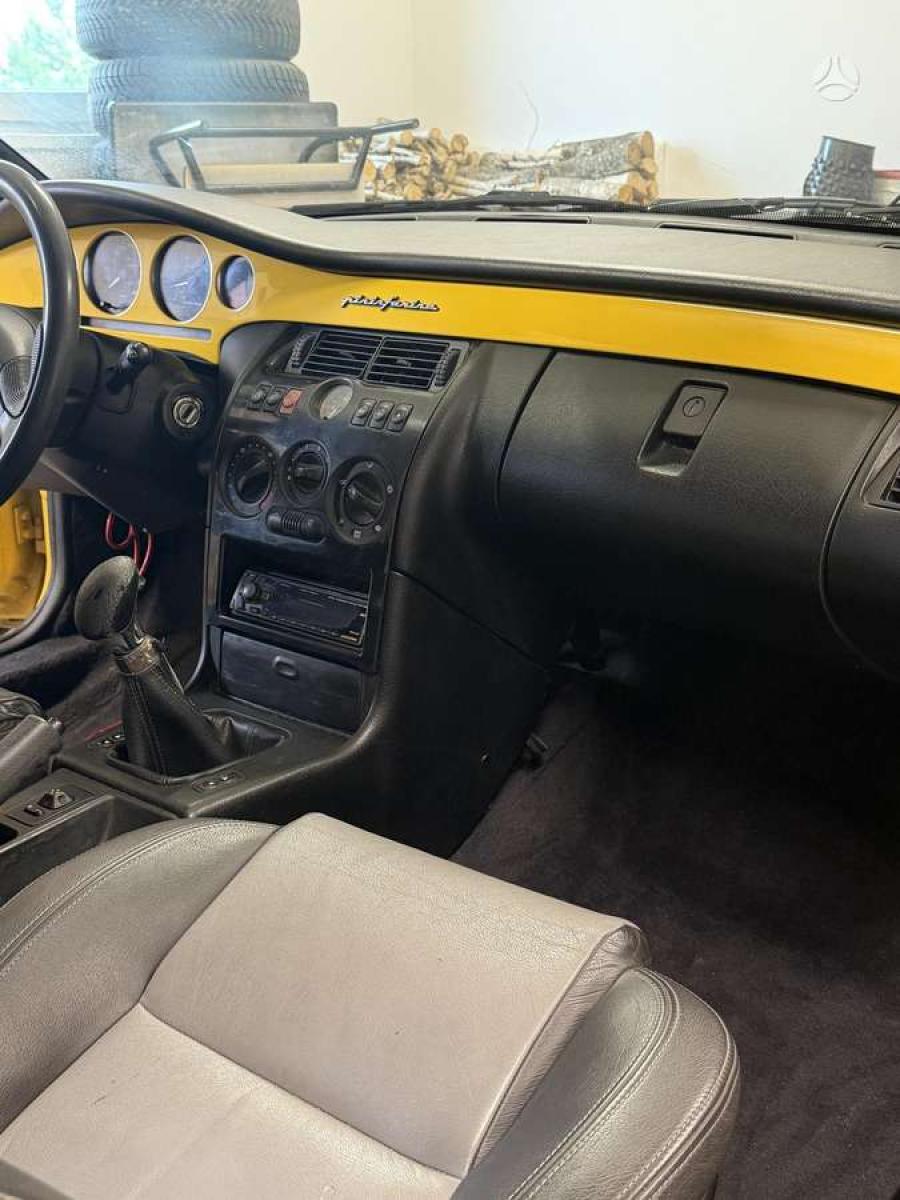 Dzeltens Fiat Coupe 1998 Viļņa, ar dzinēja tilpumu 1.75 L un nobraukumu 180 tūkst. km par 5800 €, foto 14 vietnē AUTOMOTO.COM.LV