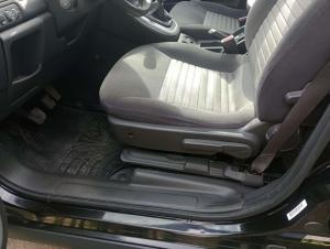 Black Fiat Croma 2009 in Marijampole, with an engine capacity of 1.91 L and mileage of 268 thousand km for 2000 €, photo 11 on AUTOMOTO.COM.LV