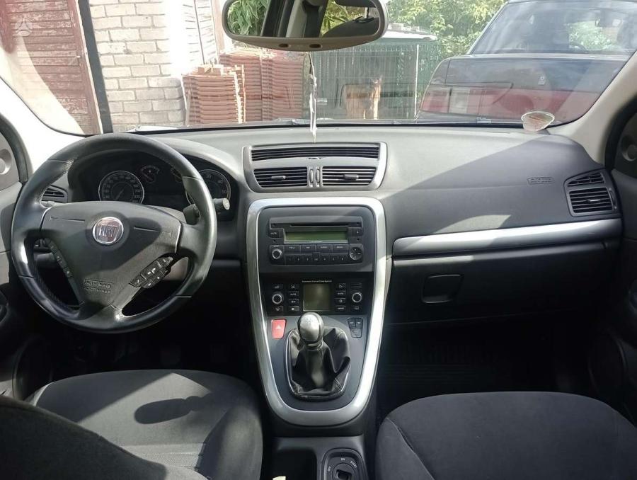 Black Fiat Croma 2009 in Marijampole, with an engine capacity of 1.91 L and mileage of 268 thousand km for 2000 €, photo 15 on AUTOMOTO.COM.LV