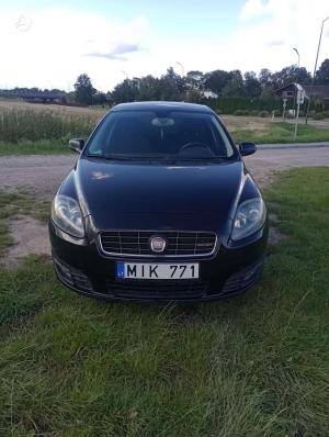 Black Fiat Croma 2009 in Marijampole, with an engine capacity of 1.91 L and mileage of 268 thousand km for 2000 €, photo 22 on AUTOMOTO.COM.LV