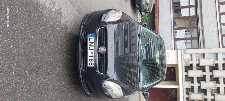 Melns Fiat Croma 2010 Viļņa, ar dzinēja tilpumu 1.91 L un nobraukumu 382 tūkst. km par 2500 €, foto 3 vietnē AUTOMOTO.COM.LV