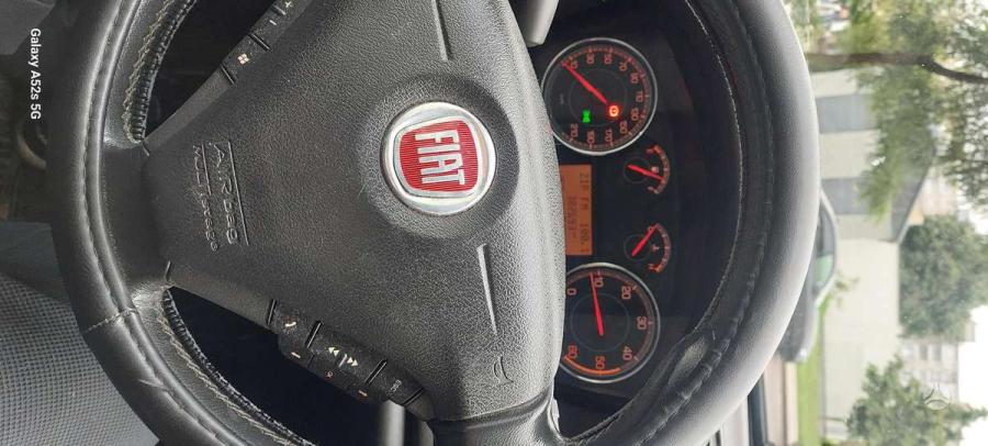 Melns Fiat Croma 2010 Viļņa, ar dzinēja tilpumu 1.91 L un nobraukumu 382 tūkst. km par 2500 €, foto 8 vietnē AUTOMOTO.COM.LV