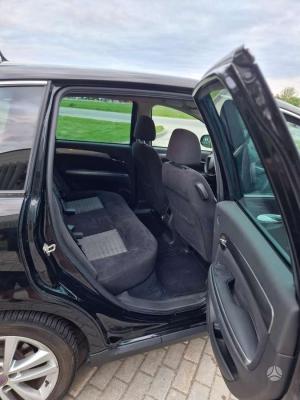 Melns Fiat Croma 2009 Raseiniai, ar dzinēja tilpumu 1.91 L un nobraukumu 310 tūkst. km par 2350 €, foto 13 vietnē AUTOMOTO.COM.LV