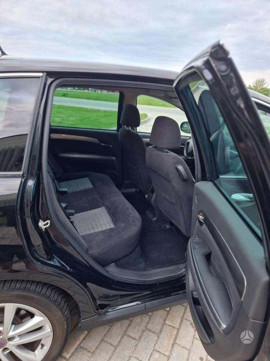 Melns Fiat Croma 2009 Raseiniai, ar dzinēja tilpumu 1.91 L un nobraukumu 310 tūkst. km par 2350 €, foto 13 vietnē AUTOMOTO.COM.LV