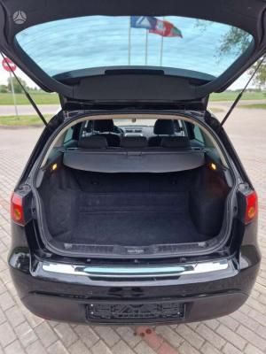 Melns Fiat Croma 2009 Raseiniai, ar dzinēja tilpumu 1.91 L un nobraukumu 310 tūkst. km par 2350 €, foto 14 vietnē AUTOMOTO.COM.LV