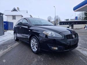 Melns Fiat Croma 2010 Raseiniai, ar dzinēja tilpumu 1.90 L un nobraukumu 300 tūkst. km par 2350 €, foto 3 vietnē AUTOMOTO.COM.LV
