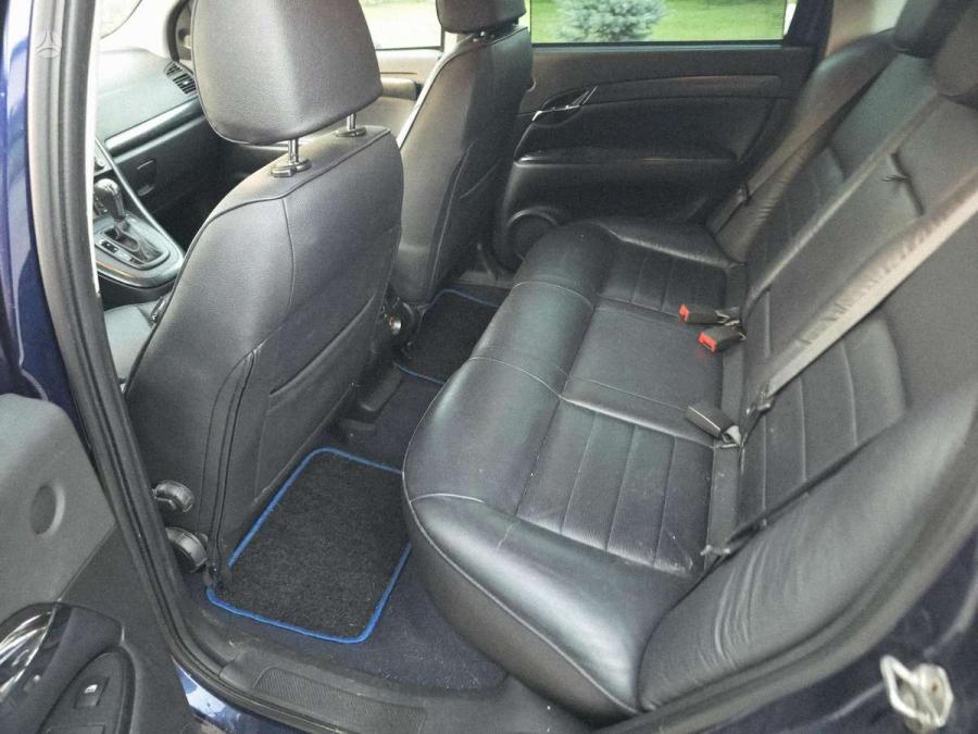 Blue Fiat Croma 2009 in Vilnius, with an engine capacity of 2.40 L and mileage of 250 thousand km for 2200 €, photo 12 on AUTOMOTO.COM.LV