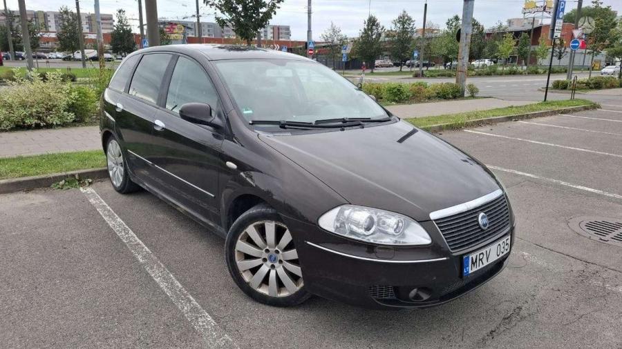 Brūns Fiat Croma 2007 Viļņa, ar dzinēja tilpumu 2.20 L un nobraukumu 238 tūkst. km par 1800 €, foto 6 vietnē AUTOMOTO.COM.LV
