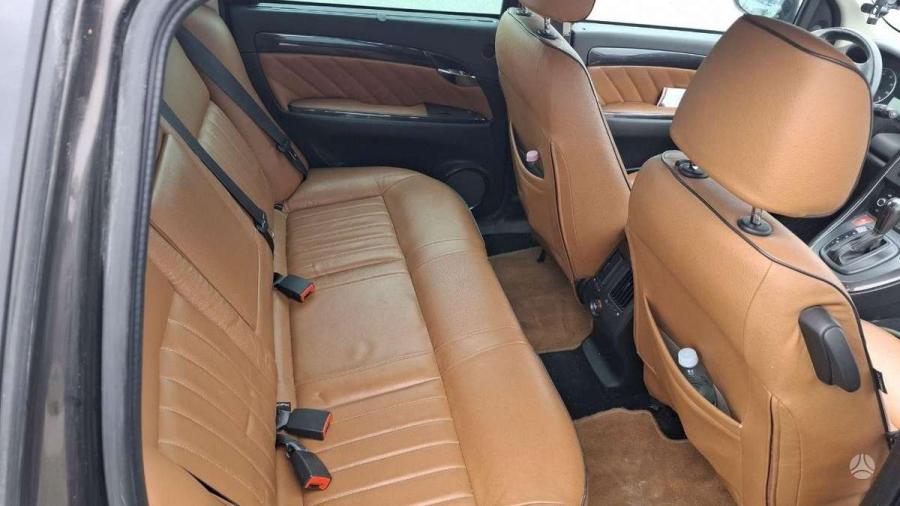 Brūns Fiat Croma 2007 Viļņa, ar dzinēja tilpumu 2.20 L un nobraukumu 238 tūkst. km par 1800 €, foto 10 vietnē AUTOMOTO.COM.LV