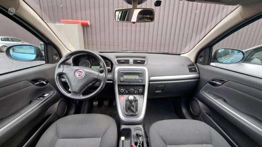 Pelēks Fiat Croma 2008 Kauņa, ar dzinēja tilpumu 1.90 L un nobraukumu 189 tūkst. km par 700 €, foto 4 vietnē AUTOMOTO.COM.LV