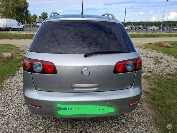 Фиат Крома 2006 в Таураге на AUTOMOTO.COM.LV Серый Фиат Крома 2006 в Таураге, объемом двигателя 1.91 л и пробегом 233 тыс. км за 900 €, фото 3 на AUTOMOTO.COM.LV