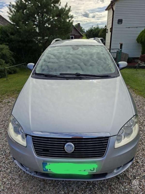 Фиат Крома 2006 в Таураге на AUTOMOTO.COM.LV Серый Фиат Крома 2006 в Таураге, объемом двигателя 1.91 л и пробегом 233 тыс. км за 900 €, фото 5 на AUTOMOTO.COM.LV