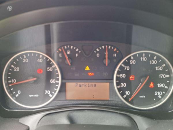 Фиат Крома 2006 в Таураге на AUTOMOTO.COM.LV Серый Фиат Крома 2006 в Таураге, объемом двигателя 1.91 л и пробегом 233 тыс. км за 900 €, фото 9 на AUTOMOTO.COM.LV