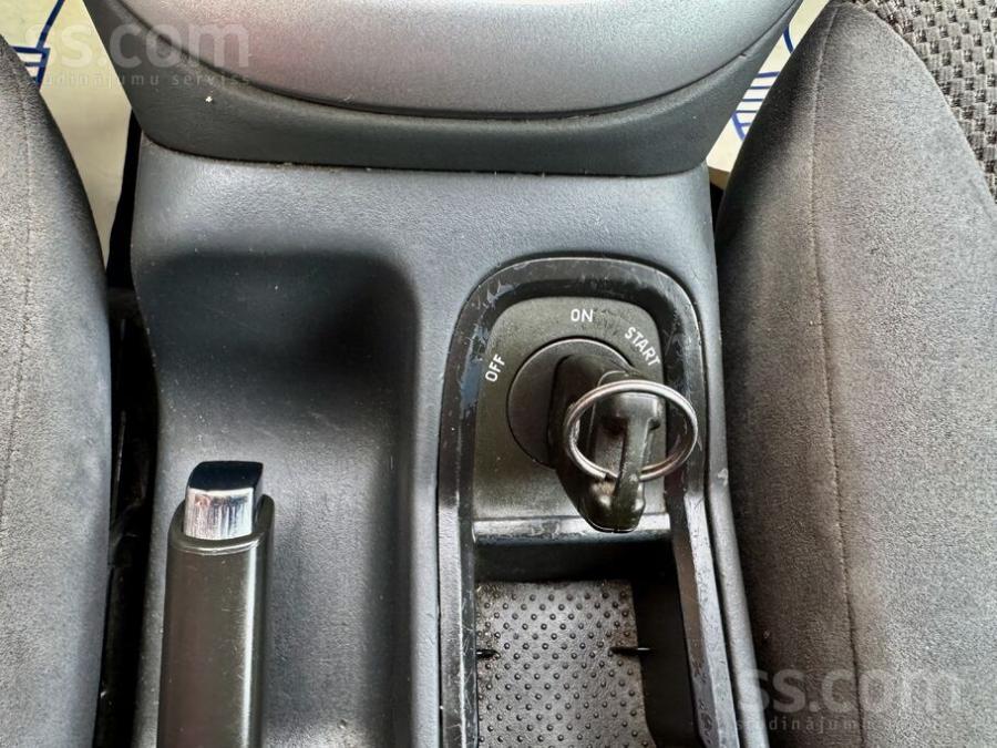 Pelēks Fiat Croma 2008 Jelgava, ar dzinēja tilpumu 1.90 L un nobraukumu 0 tūkst. km par 950 €, foto 22 vietnē AUTOMOTO.COM.LV