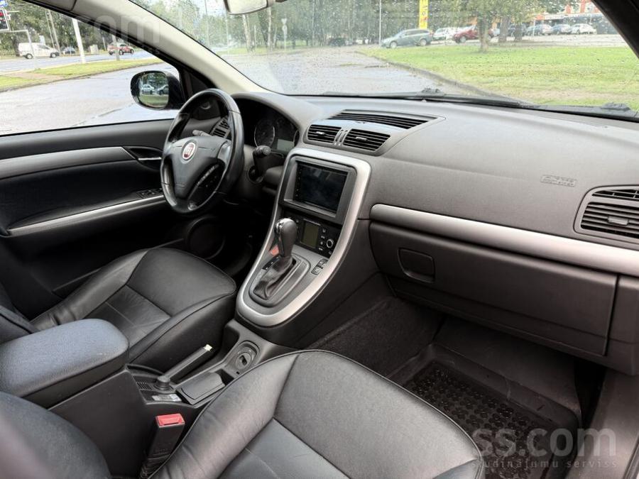 Grey Fiat Croma 2011 in Riga, with an engine capacity of 2.40 L and mileage of 262 thousand km for 1295 €, photo 16 on AUTOMOTO.COM.LV