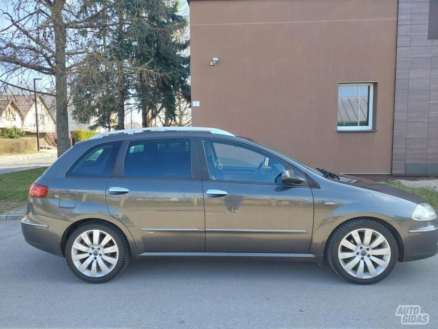 Fiat Croma 2007 Alīta, ar dzinēja tilpumu 1.90 L un nobraukumu 270 tūkst. km par 1450 €, foto 7 vietnē AUTOMOTO.COM.LV
