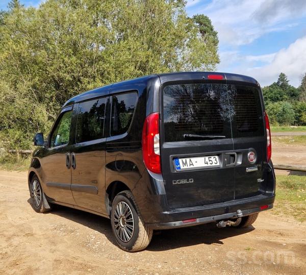 Melns Fiat Doblo 2015 Rīga, ar dzinēja tilpumu 1.30 L un nobraukumu 220 tūkst. km par 4000 €, foto 5 vietnē AUTOMOTO.COM.LV