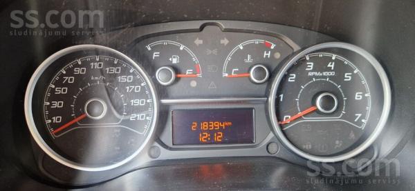 Melns Fiat Doblo 2015 Rīga, ar dzinēja tilpumu 1.30 L un nobraukumu 220 tūkst. km par 4000 €, foto 8 vietnē AUTOMOTO.COM.LV