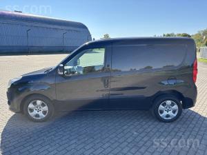 Melns Fiat Doblo 2010 Bauska, ar dzinēja tilpumu 1.30 L un nobraukumu 360 tūkst. km par 2500 €, foto 14 vietnē AUTOMOTO.COM.LV