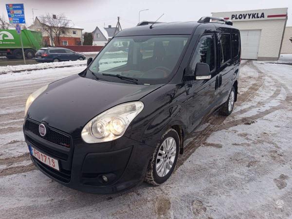 Black Fiat Doblo 2014 in Marijampole, with an engine capacity of 1.96 L and mileage of 265 thousand km for 4300 €, photo 10 on AUTOMOTO.COM.LV