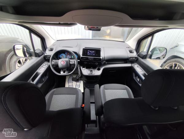 Black Fiat Doblo 2023 in Ramuciai, with an engine capacity of 0.00 L and mileage of 4 thousand km for 17950 €, photo 2 on AUTOMOTO.COM.LV