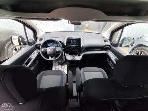Black Fiat Doblo 2023 in Ramuciai, with an engine capacity of 0.00 L and mileage of 4 thousand km for 17950 €, photo 3 on AUTOMOTO.COM.LV