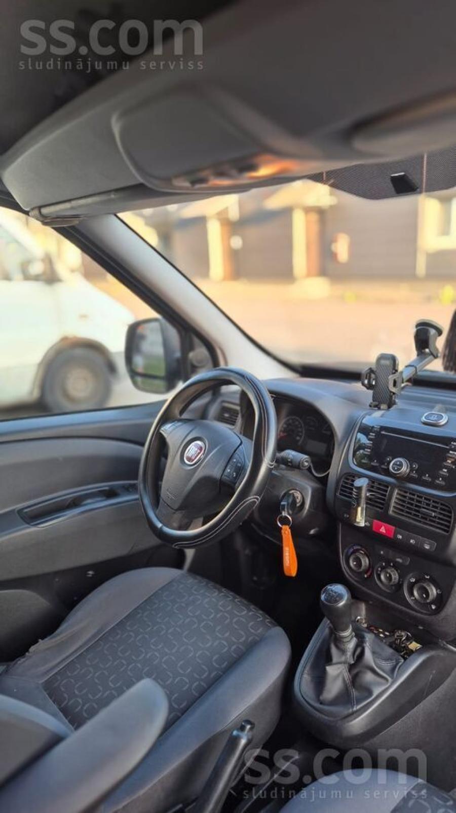 Melns Fiat Doblo 2010 Rīga, ar dzinēja tilpumu 1.30 L un nobraukumu 360 tūkst. km par 1750 €, foto 10 vietnē AUTOMOTO.COM.LV