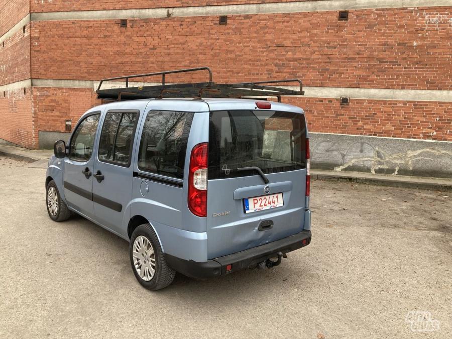 Blue Fiat Doblo 2007 in Vilnius, with an engine capacity of 1.40 L and mileage of 225 thousand km for 2200 €, photo 2 on AUTOMOTO.COM.LV