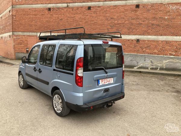 Blue Fiat Doblo 2007 in Vilnius, with an engine capacity of 1.40 L and mileage of 225 thousand km for 2200 €, photo 1 on AUTOMOTO.COM.LV