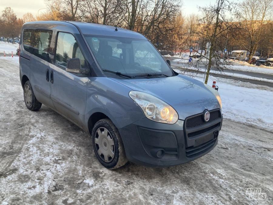 Blue Fiat Doblo 2010 in Vilnius, with an engine capacity of 1.40 L and mileage of 201 thousand km for 2499 €, photo 1 on AUTOMOTO.COM.LV