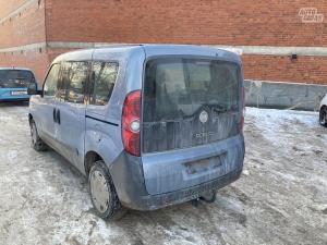 Blue Fiat Doblo 2010 in Vilnius, with an engine capacity of 1.40 L and mileage of 201 thousand km for 2499 €, photo 4 on AUTOMOTO.COM.LV
