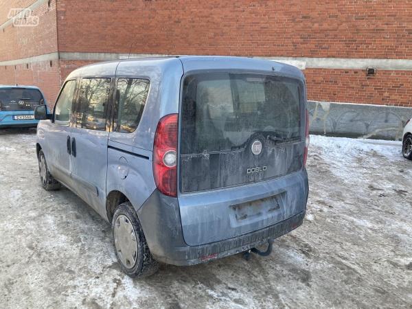 Blue Fiat Doblo 2010 in Vilnius, with an engine capacity of 1.40 L and mileage of 225 thousand km for 2450 €, photo 2 on AUTOMOTO.COM.LV