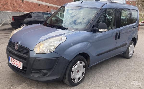 Blue Fiat Doblo 2010 in Vilnius, with an engine capacity of 1.40 L and mileage of 202 thousand km for 3599 €, photo 3 on AUTOMOTO.COM.LV