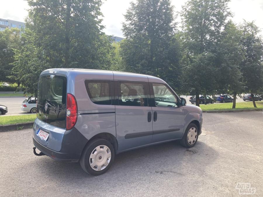 Blue Fiat Doblo 2010 in Vilnius, with an engine capacity of 1.40 L and mileage of 202 thousand km for 2999 €, photo 1 on AUTOMOTO.COM.LV