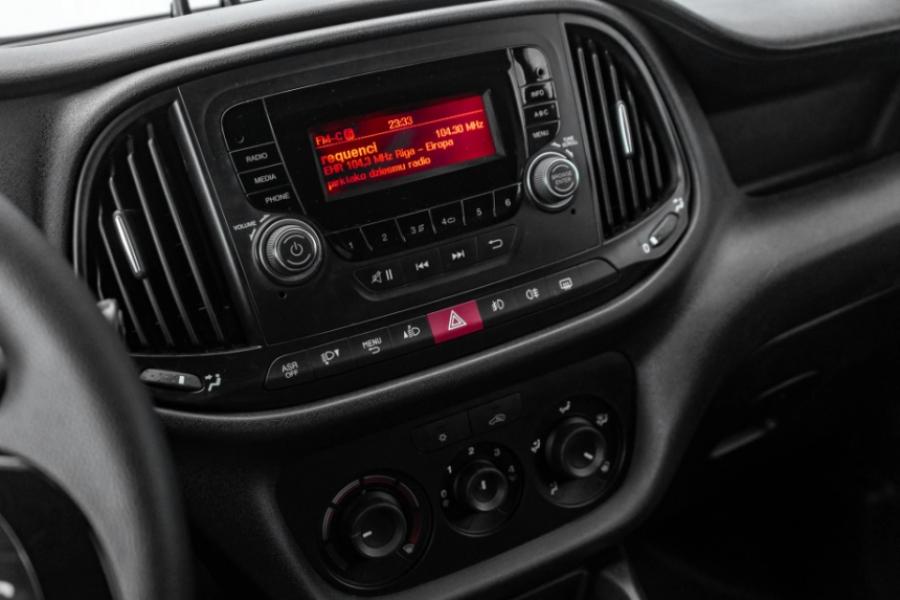 Zils Fiat Doblo 2017 Rīga, ar dzinēja tilpumu 1.30 L un nobraukumu 194 tūkst. km par 4900 €, foto 13 vietnē AUTOMOTO.COM.LV