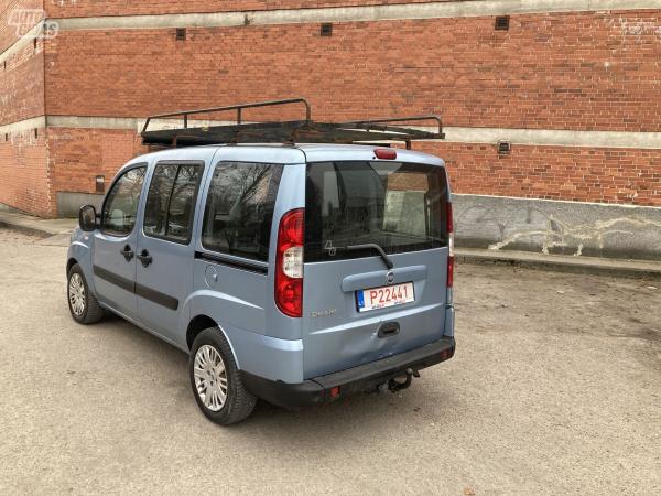 Blue Fiat Doblo 2007 in Vilnius, with an engine capacity of 1.40 L and mileage of 225 thousand km for 2200 €, photo 1 on AUTOMOTO.COM.LV