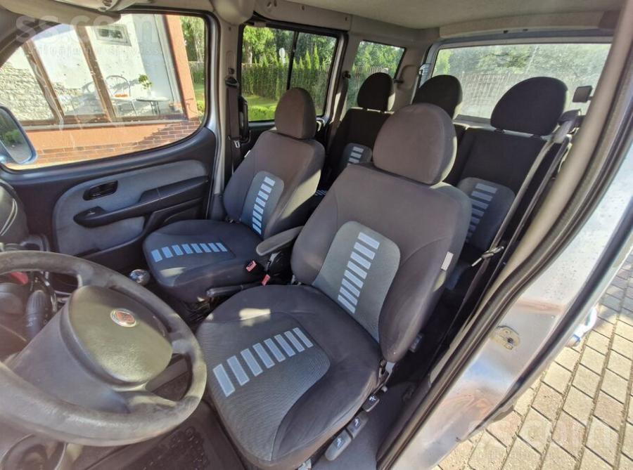 Blue Fiat Doblo 2009 in Bauska, with an engine capacity of 1.30 L and mileage of 178 thousand km for 1300 €, photo 6 on AUTOMOTO.COM.LV