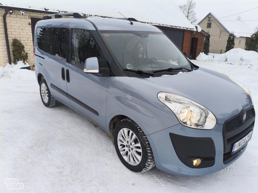Blue Fiat Doblo 2014 in Pasvalys, with an engine capacity of 1.60 L and mileage of 318 thousand km for 3600 €, photo 4 on AUTOMOTO.COM.LV