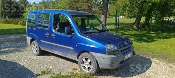 Zils Fiat Doblo 2004 Jelgava, ar dzinēja tilpumu 1.90 L un nobraukumu 265 tūkst. km par 1100 €, foto 2 vietnē AUTOMOTO.COM.LV