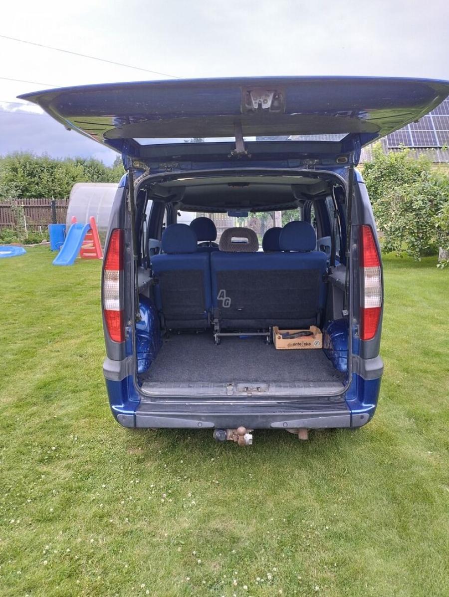 Zils Fiat Doblo 2004 Viļņa, ar dzinēja tilpumu 1.90 L un nobraukumu 375 tūkst. km par 1300 €, foto 3 vietnē AUTOMOTO.COM.LV
