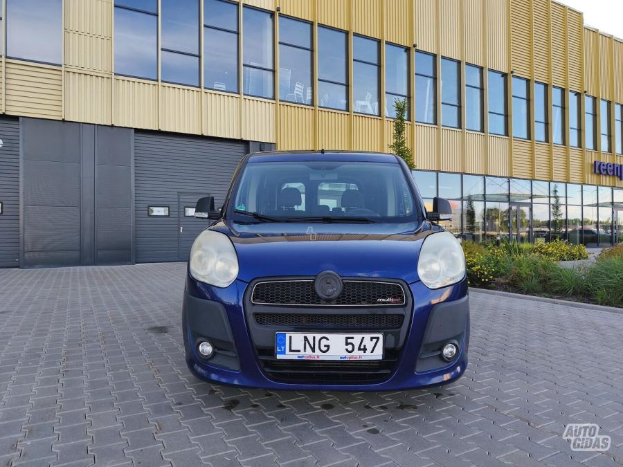 Blue Fiat Doblo 2010 in Vilnius, with an engine capacity of 1.30 L and mileage of 210 thousand km for 3700 €, photo 3 on AUTOMOTO.COM.LV