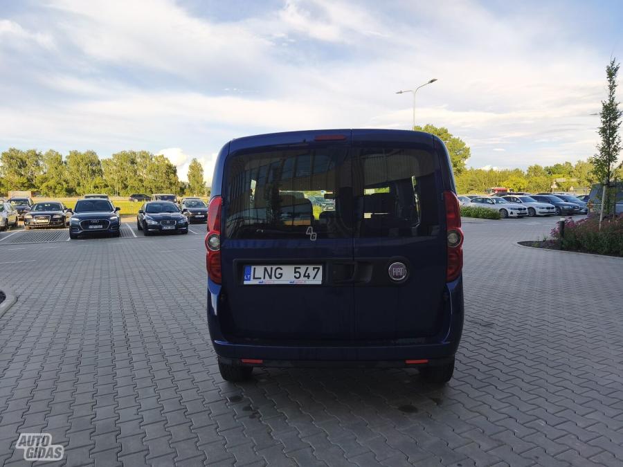 Blue Fiat Doblo 2010 in Vilnius, with an engine capacity of 1.30 L and mileage of 210 thousand km for 3700 €, photo 7 on AUTOMOTO.COM.LV