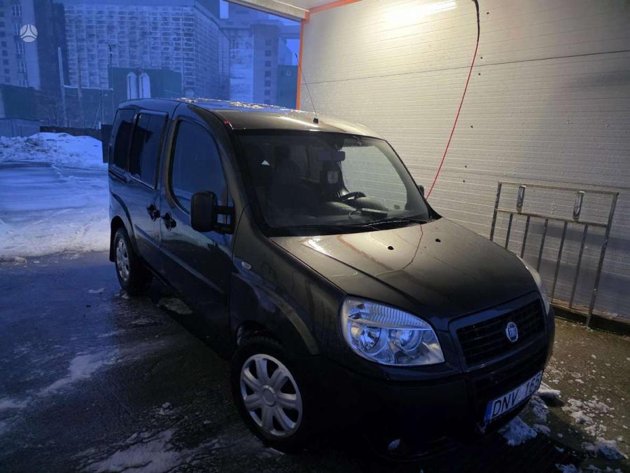 Brūns Fiat Doblo 2009 Kretinga, ar dzinēja tilpumu 1.91 L un nobraukumu 335 tūkst. km par 1860 €, foto 1 vietnē AUTOMOTO.COM.LV