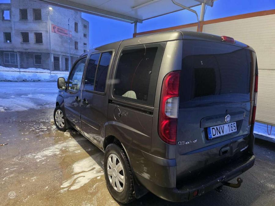 Brūns Fiat Doblo 2009 Kretinga, ar dzinēja tilpumu 1.91 L un nobraukumu 335 tūkst. km par 1860 €, foto 4 vietnē AUTOMOTO.COM.LV