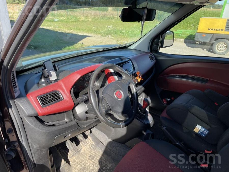 Brūns Fiat Doblo 2010 Ventspils, ar dzinēja tilpumu 1.30 L un nobraukumu 247 tūkst. km par 3200 €, foto 5 vietnē AUTOMOTO.COM.LV