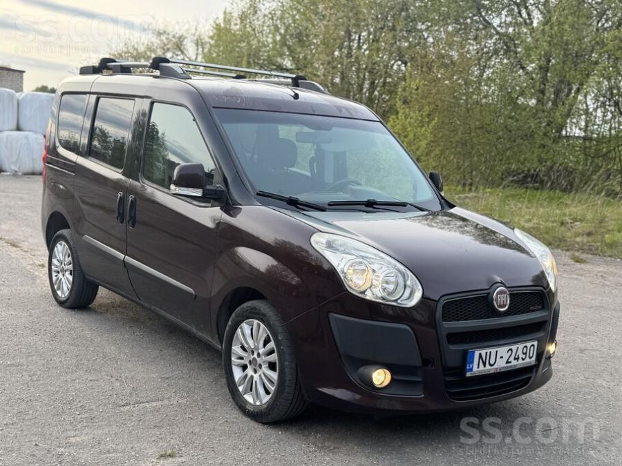 Brown Fiat Doblo 2010 in Kuldiga, with an engine capacity of 1.30 L and mileage of 244 thousand km for 3850 €, photo 2 on AUTOMOTO.COM.LV